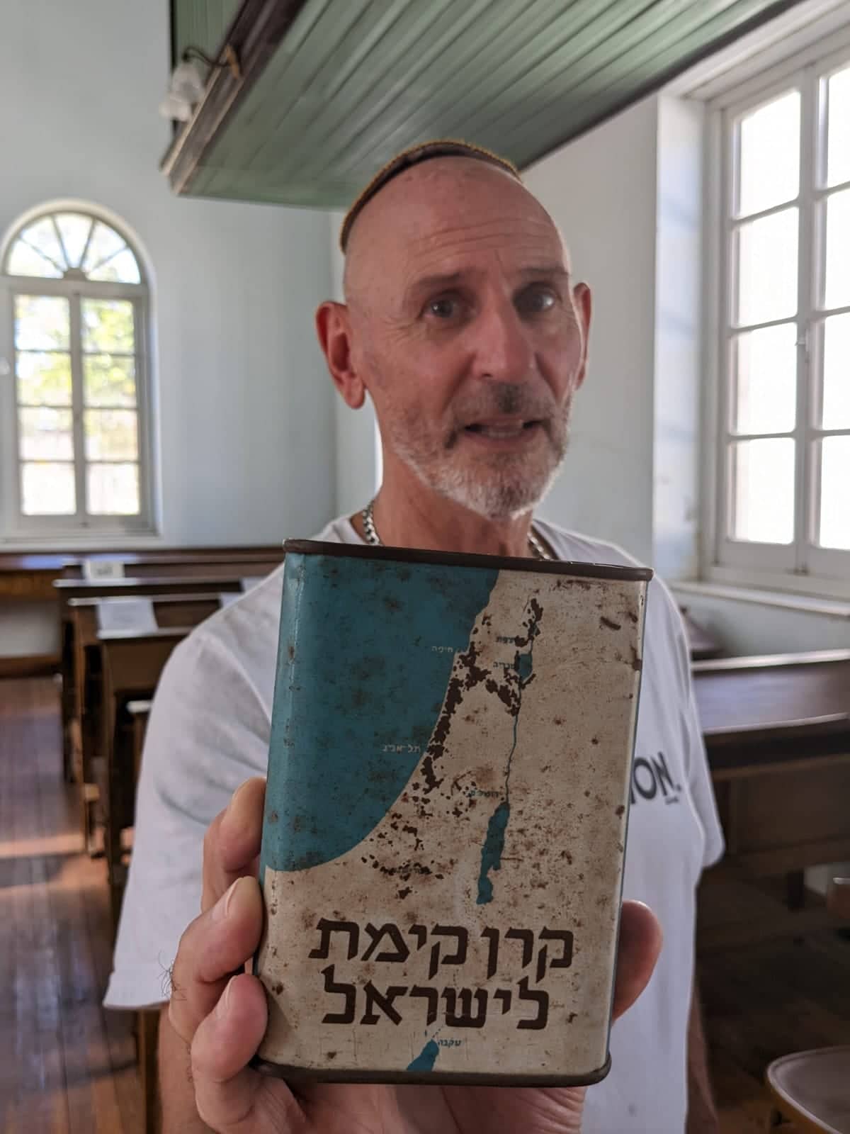 imágenes tomadas por un turista... - MUSEO RABINO GOLDMAN